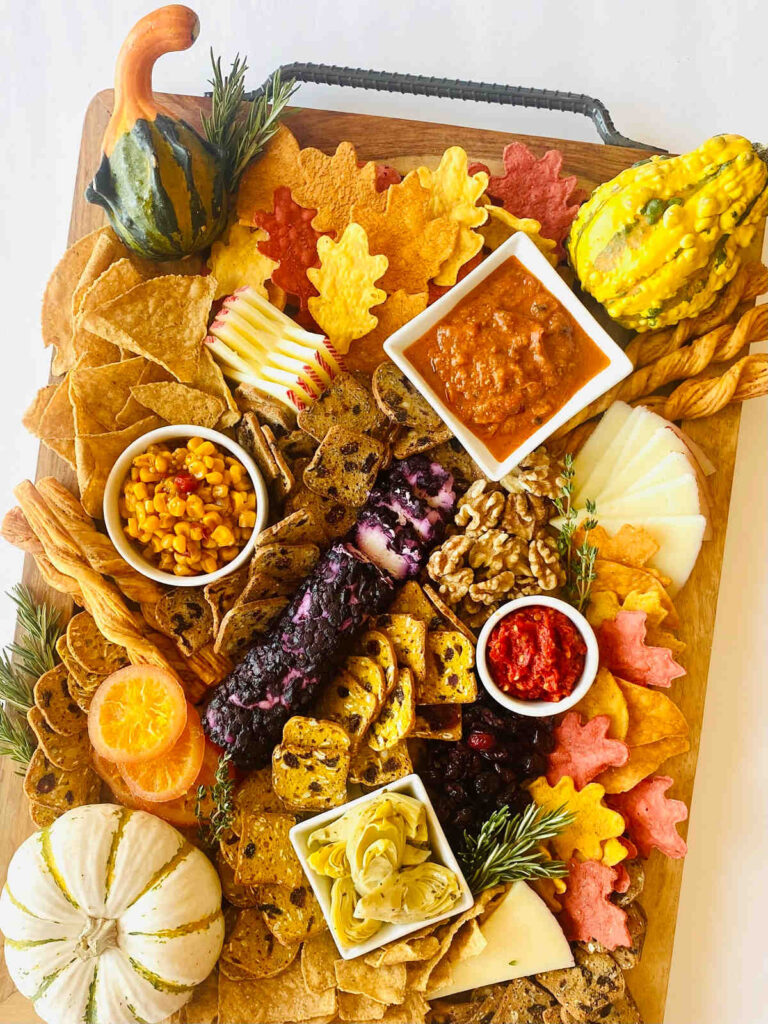 14 Thanksgiving Charcuterie Board Ideas - Olivia's Kitchen
